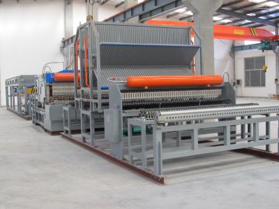 Cina Double Fence Panel Welded Wire Mesh Welding Machine For 2500mm in vendita