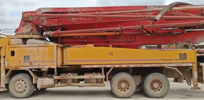 Used Concrete Pump Truck Putzmeister 46m on I Suzu Chassis