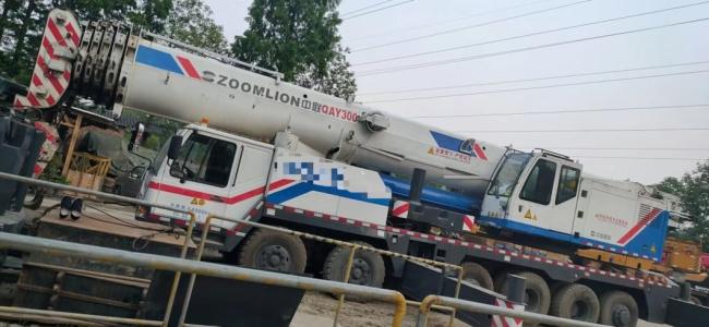 2012 Zml Used 150ton Truck Crane Truck Crane Heavy Equipment Hoist Crane