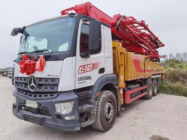 Hot Selling Sy 51 Meter Concrete Pump with Benz Chassis