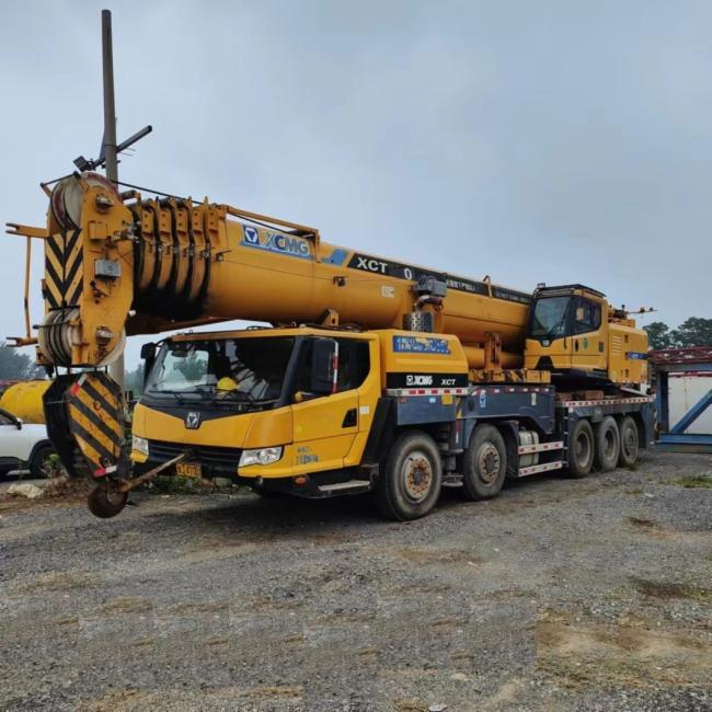 2014 Xc. Used 100ton Truck Crane Qy100K Heavy Equipment Hoist Crane