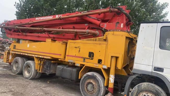 New Arrival of Used Putzmeister Concrete Pump 42m 46m Original Condition From Germany