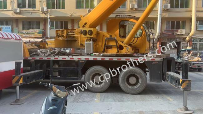 2014 Xg Used 20ton Used Truck Crane Truck-Mounted Telescopic Crane