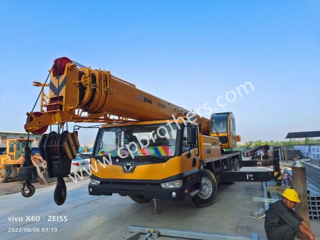 2013 Xg 25ton Used Mobile Truck Crane Hoist Machinery