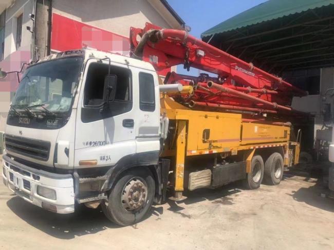 Second Hand Construction Machinery 38 Meter Used Concrete Pump