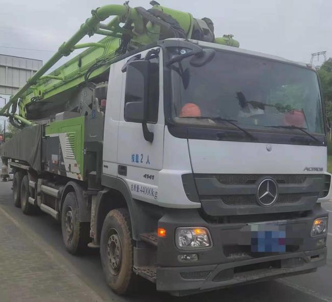 Used Heavy Equipment Good Price Zoomlion 56meter Used Mobile Pump Truck
