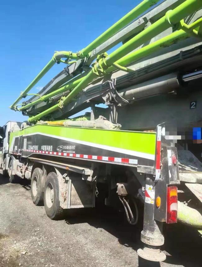 Used Heavy Equipment Good Price Zoomlion 56meter Used Mobile Pump Truck