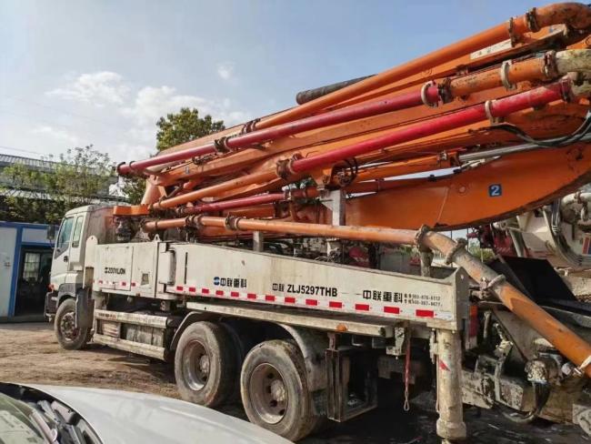 Zoomlion Used Concrete Pump 40 Meter Concrete Machine Pump Truck