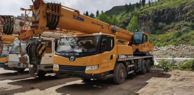 2018 Xg Truck Crane of 25 Ton