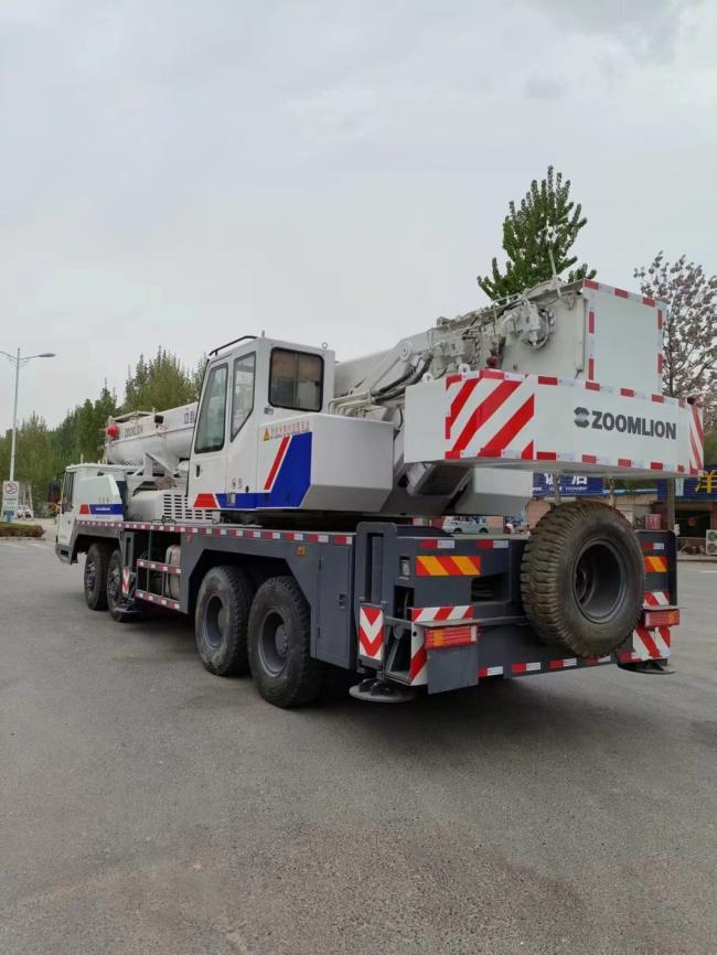 Renovated Good Condition Zoomlion 50t Truck Crane Second Hand Mobile Crane Construction Equipment Knuckle Boom Crane