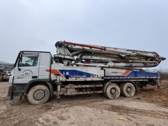 2013 Used Heavy Equipment Zoomlion 37m Cement Pump for Sale