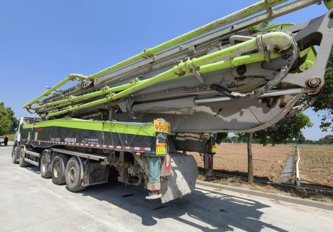 Good Condition Zoomlion Mass Footings High Rise Buildings Large Volumes Concrete Pumper Super Long Boom Concrete Pump 67m Beton Pump