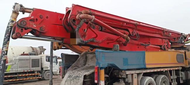 46m 52m 56m 62m 67m Second Hand Mounted Pump for Sale