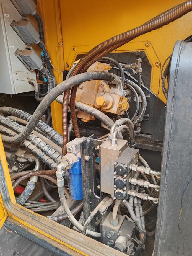 in 2019, Sy 60 Tons Crawler Crane Was Sold at a Low Price