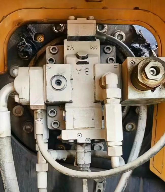 Sell Used 18 Years Crawler Crane 90 Tons of Affordable Prices