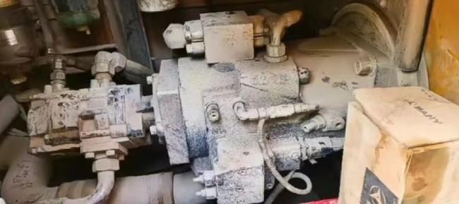 Sell Used 18 Years Crawler Crane 90 Tons of Affordable Prices