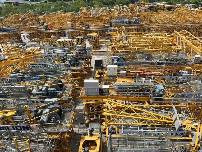 Zoomlion Used Tower Crane 7052-25 Year of 2013 with 2.5t Tip Load