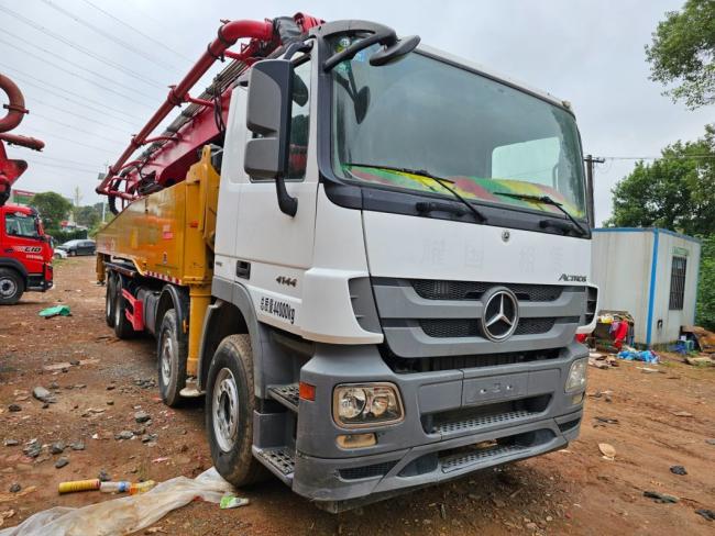 in 2019, China′s Top Brand 56m Ultra-Long Arm Pump Truck Pump Sales