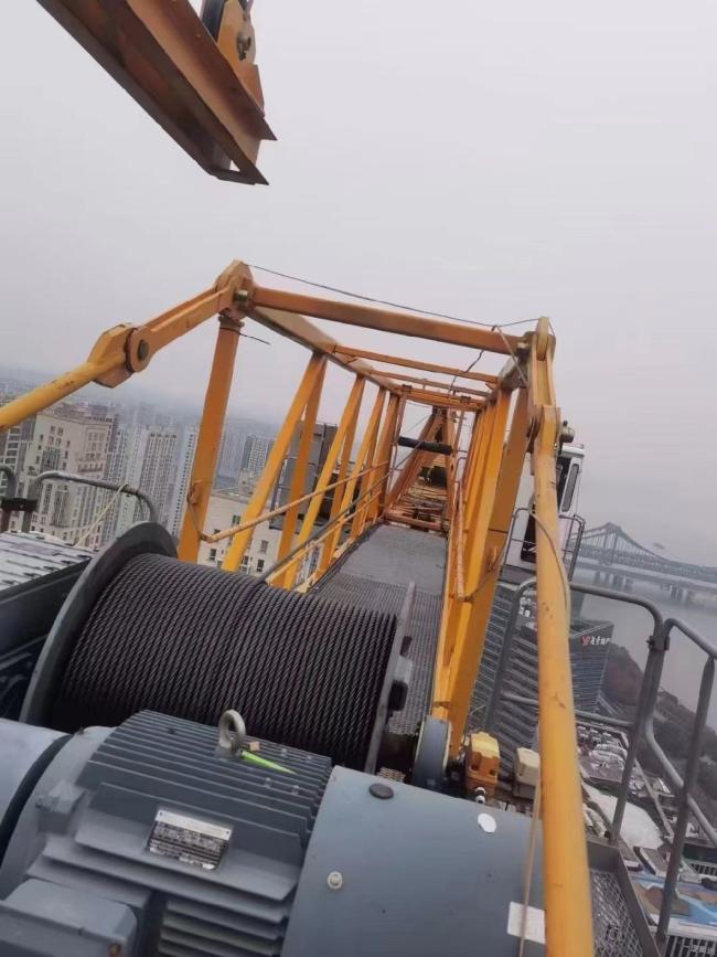 Sell a Zoomlion Tower Crane, Independent Working Height up to 60m