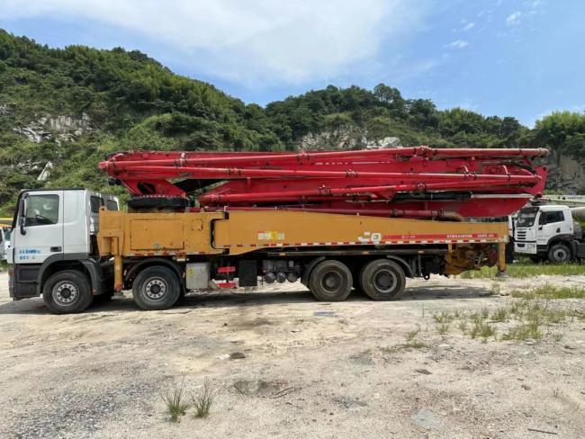 18 Years Sy Benz Chassis Concrete Machinery 56 M Pump Truck
