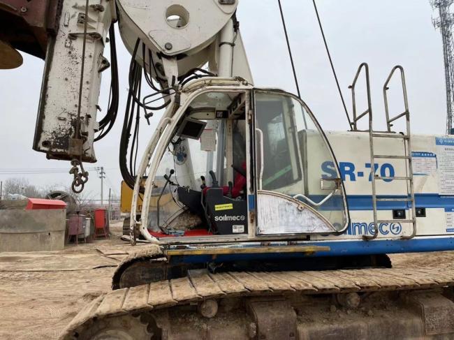 2011 Good Stable Function Top Ranking Rotary Drilling Rig Core Barrel Rock Drill Foundation Construction Equipment