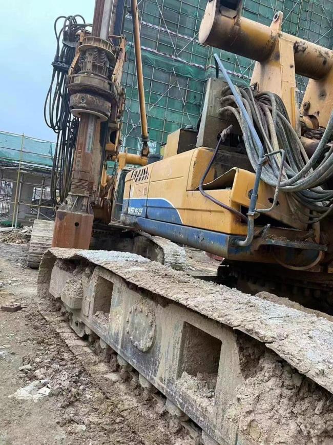 Good Original Condition 2010 and 2011 Bau Er Bg25 Drill Rig Piling Driving, Auger Driver, Continuous Flight Augering, Rotary Drilling Rig Factory Directly Sell