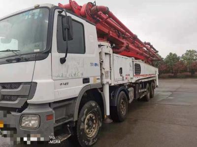 中国 オレンジコンクリートポンプ Putzmeister 46m 49m 56m シリンダー型構造 販売のため