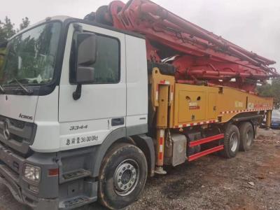 China 12000*2550*4000 mm Red Used Mobile Heavy Equipment Benz Chassis 49 Meter Concrete Pump for sale