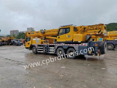 중국 25톤 사용된 트럭 크레인 2019 Xg 트럭에 장착된 망원경 크레인 최대 들어올림 무게 16t 판매용