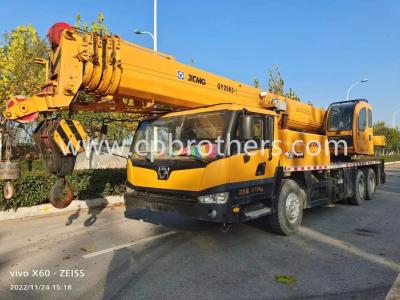 Cina 2019 Xg 25 tonnellate gru di camion usate gru telescopiche montate su camion e numero di 3 alberi in vendita
