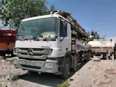Cina Piastra di batch e tipo di cilindro Struttura utilizzata Zoomlion 52m camion pompaggio di seconda mano in vendita