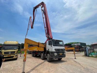 Cina Pompa per calcestruzzo montata su camion 56 metri macchina per calcestruzzo usata per progetti in vendita