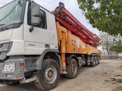 Cina Macchine da costruzione usate Pompa per calcestruzzo da 62 metri Peso totale 53000 kg Pompa a scarico in vendita