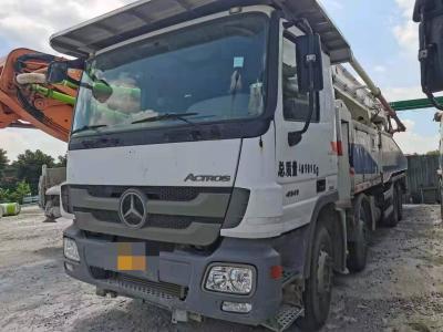 Chine Zoomlion 52m pompe à béton sur châssis Benz pour la vente d'équipements de construction d'occasion à vendre