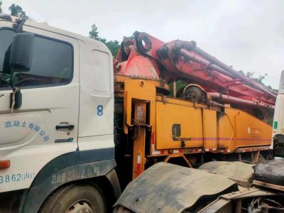 Chine 13650*2490*3900 mm Dimensions Putzmeister 49 mètres Pompe à béton usée montée sur camion à vendre