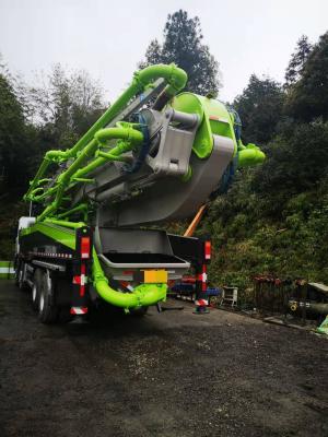 China Zoomlion 52m Used Concrete Truck Pump for Precise and Accurate Concrete Placement for sale