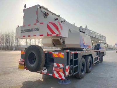 중국 줌리온 이동 크레인 50톤 2010년 중고용 트럭 크레인 흰색 최대 들어올림 무게 16t 판매용