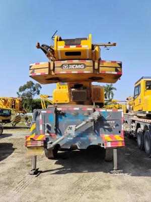 Cina QY80K-1 gru da 80 tonnellate con condizioni di lavoro stabili e altezza massima di sollevamento di 40 m in vendita