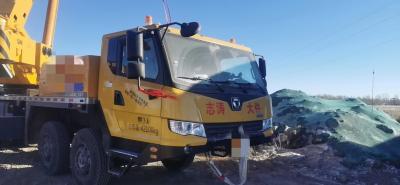 중국 최대 들어올림 무게 16t 2021 Xc Mg 50ton 사용 된 트럭 크레인 중장비 이동 크레인 판매용