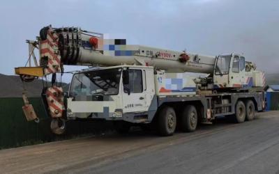 중국 사용 된 2013 Zoomlion 55톤 트럭 크레인을 구입하십시오 최대 승강장 높이 40m 판매용