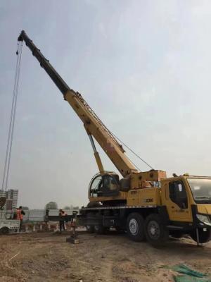 China Maximale hefhoogte 40m 2010 Xg vrachtwagenkraan voor zware constructies Te koop