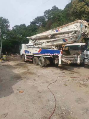 China Cylinder Type Structure Concrete Pump for Ready-Mix Construction Machinery Zoomlion 47m for sale