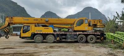 중국 최대 들어올림 무게 16t 50T 사용 된 트럭 크레인 건설 장비 2011 이동 크레인 판매용