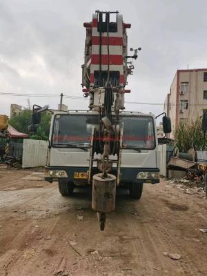 China Vier schacht nummer Hydraulische mobiele kraan 70t 80t 90t 100t Truck kraan Vijfarm Jib Te koop