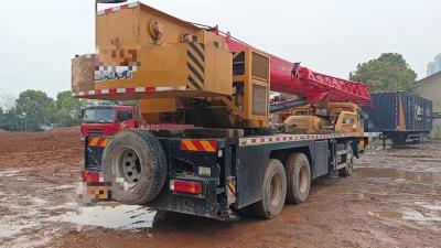 중국 25톤 중고용 트럭 크레인 5 팔 크레인 지브 및 최대 승강량 16t 판매용