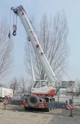 중국 최대 들어올림 무게 16t ZTC35V5 사용 된 Zoomlion 이동 크레인 35t 무거운 기계 판매용