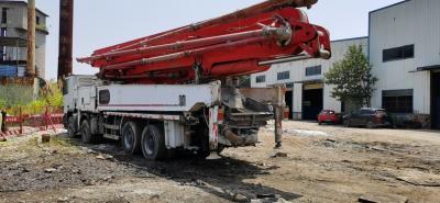 中国 2014年 中古 シュイング・プッツマイスター コンクリートポンプ ベンツ オレンジ 半乾式 ショットコンクリート タイプ 56m 販売のため