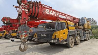 China 2013 Gebruikte mobiele kraan zware apparatuur hefkraan met 4 schachten en 50 ton capaciteit Te koop