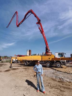 中国 改装されたプッツマイスター コンクリートポンプ 38m 46m 49m 56m ベンツ・シャシーとオレンジ 販売のため