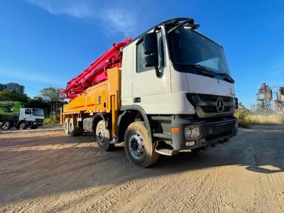 中国 レッド・プッツマイスター 46 メートル コンクリートポンプ メルセデス・ベンツ・シャシー 総重量 34800 kg 販売のため